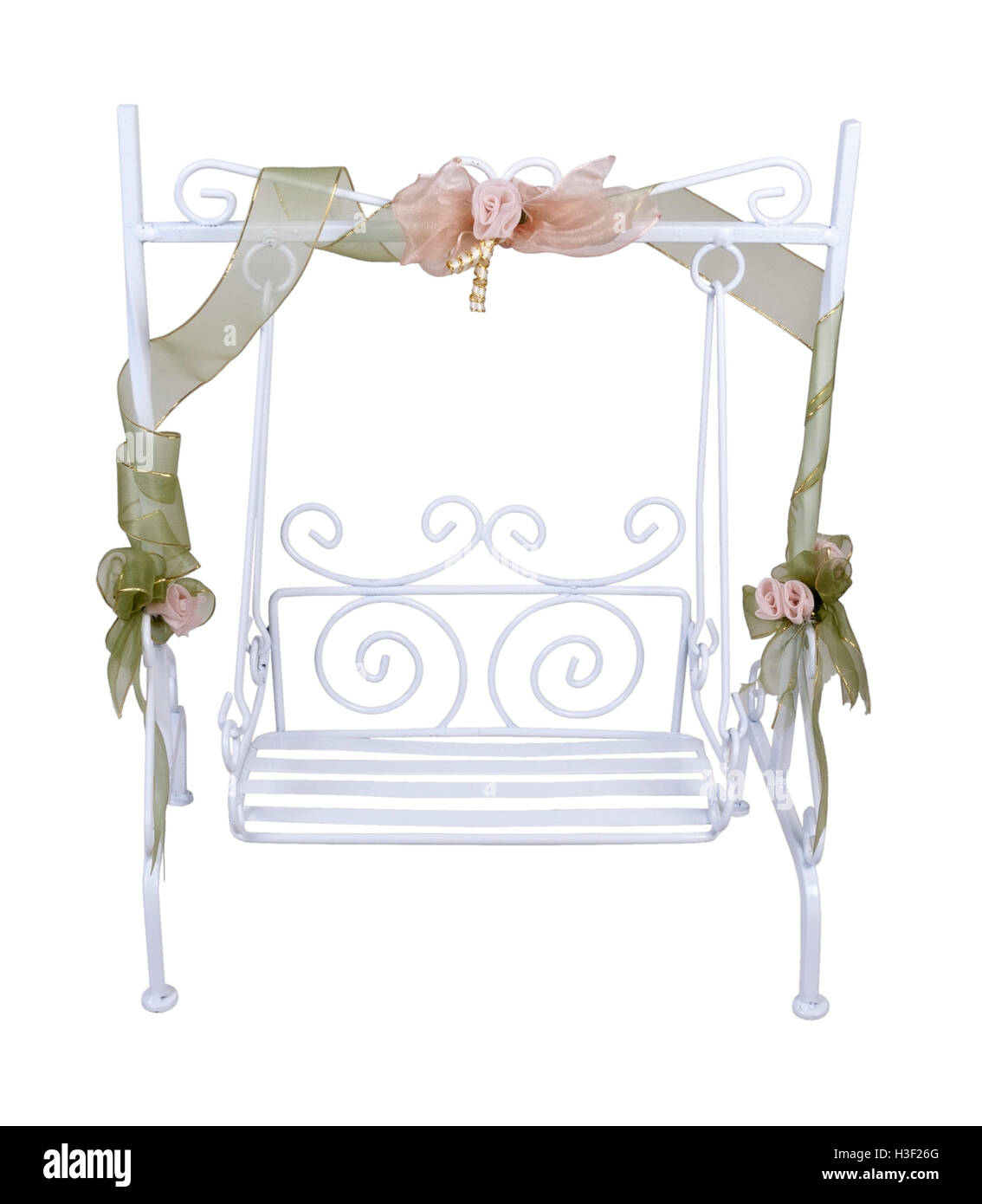 White Garden Swing for leisure and relaxing outdoors Stock Photo - Alamy