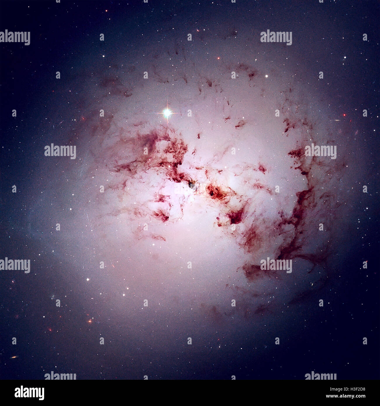 Galaxy Clusters Stock Photos & Galaxy Clusters Stock Images - Alamy