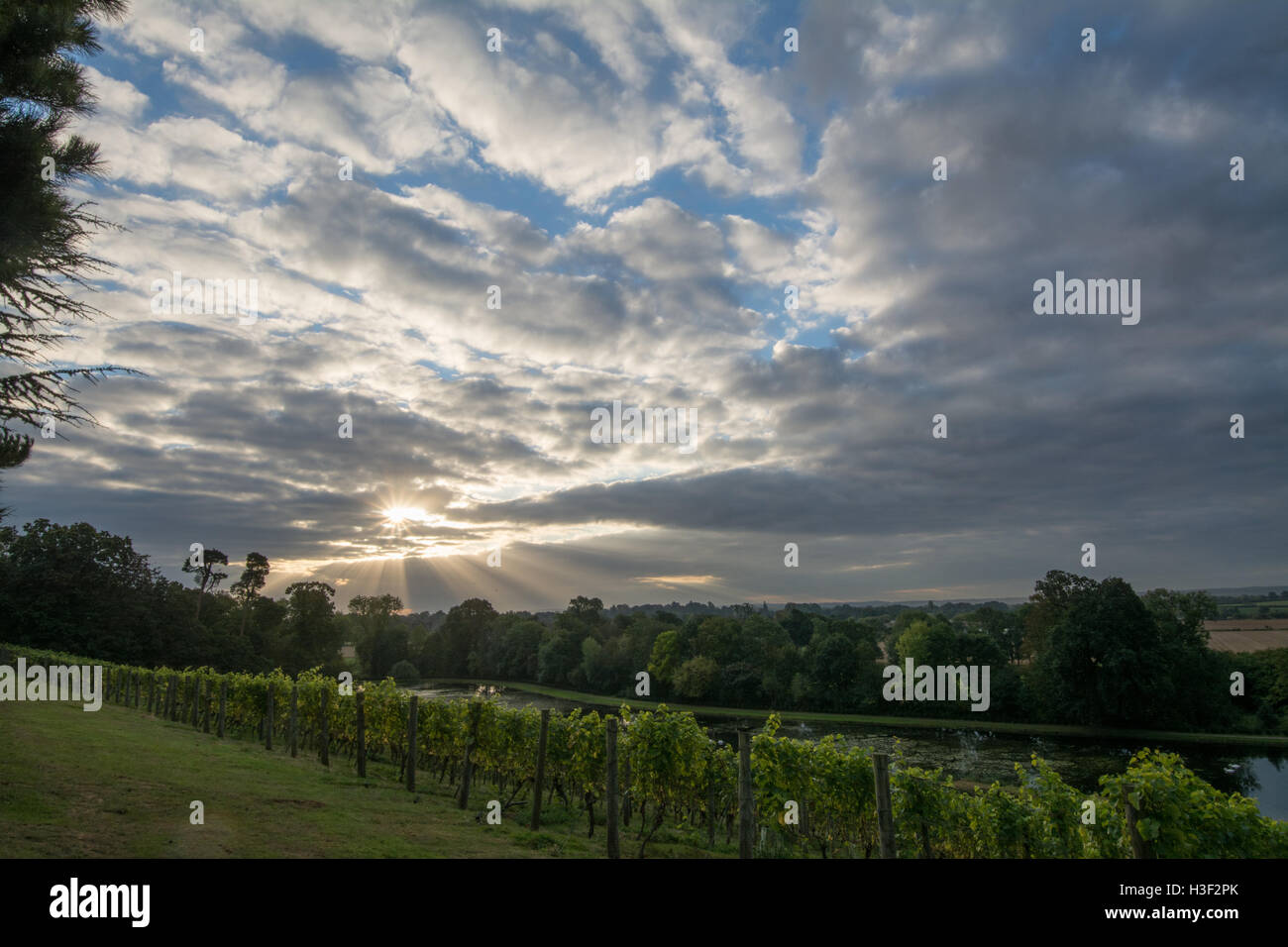 Dramatic landscapes england hi-res stock photography and images - Alamy