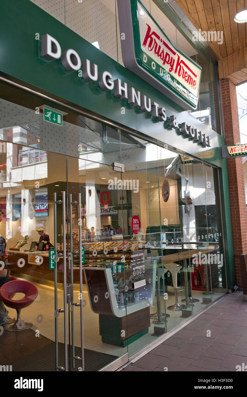 Krispy Kreme Uk High Resolution Stock Photography and Images - Alamy