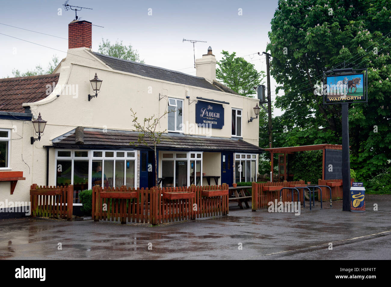 Pilning hi-res stock photography and images - Alamy