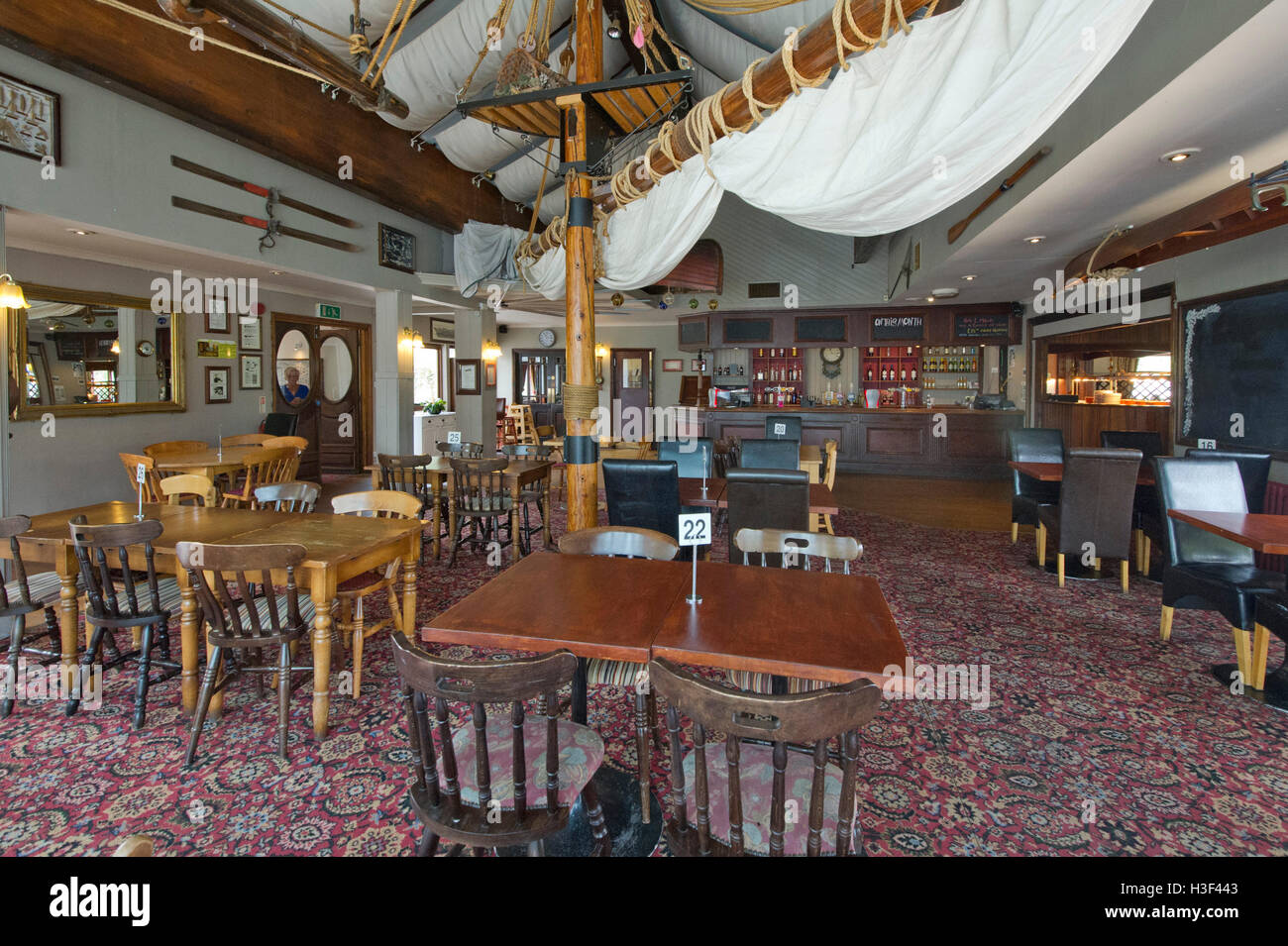 Bristol riverside cafe hi-res stock photography and images - Alamy