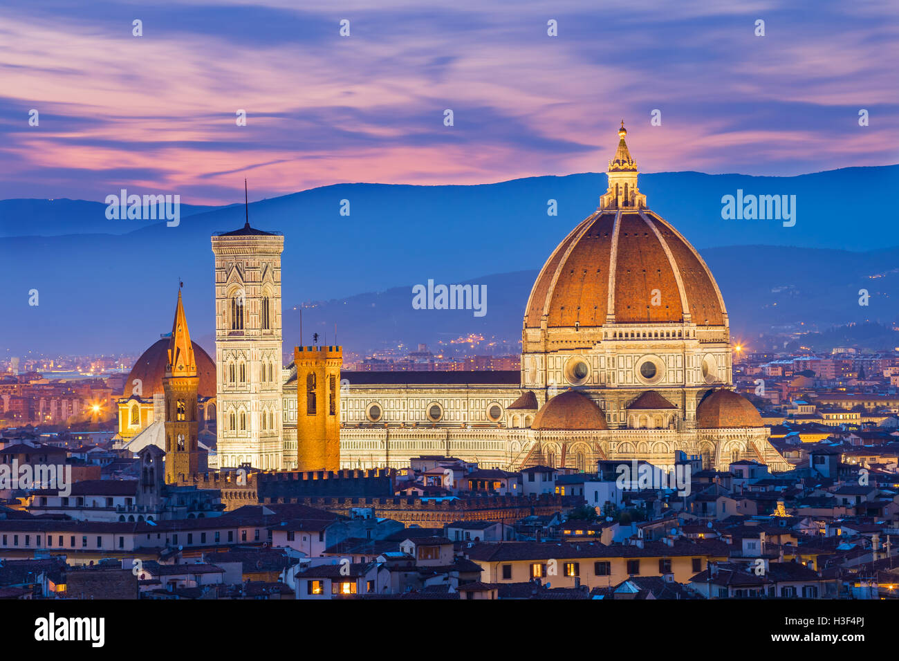 Night skyline of florence hi-res stock photography and images - Alamy