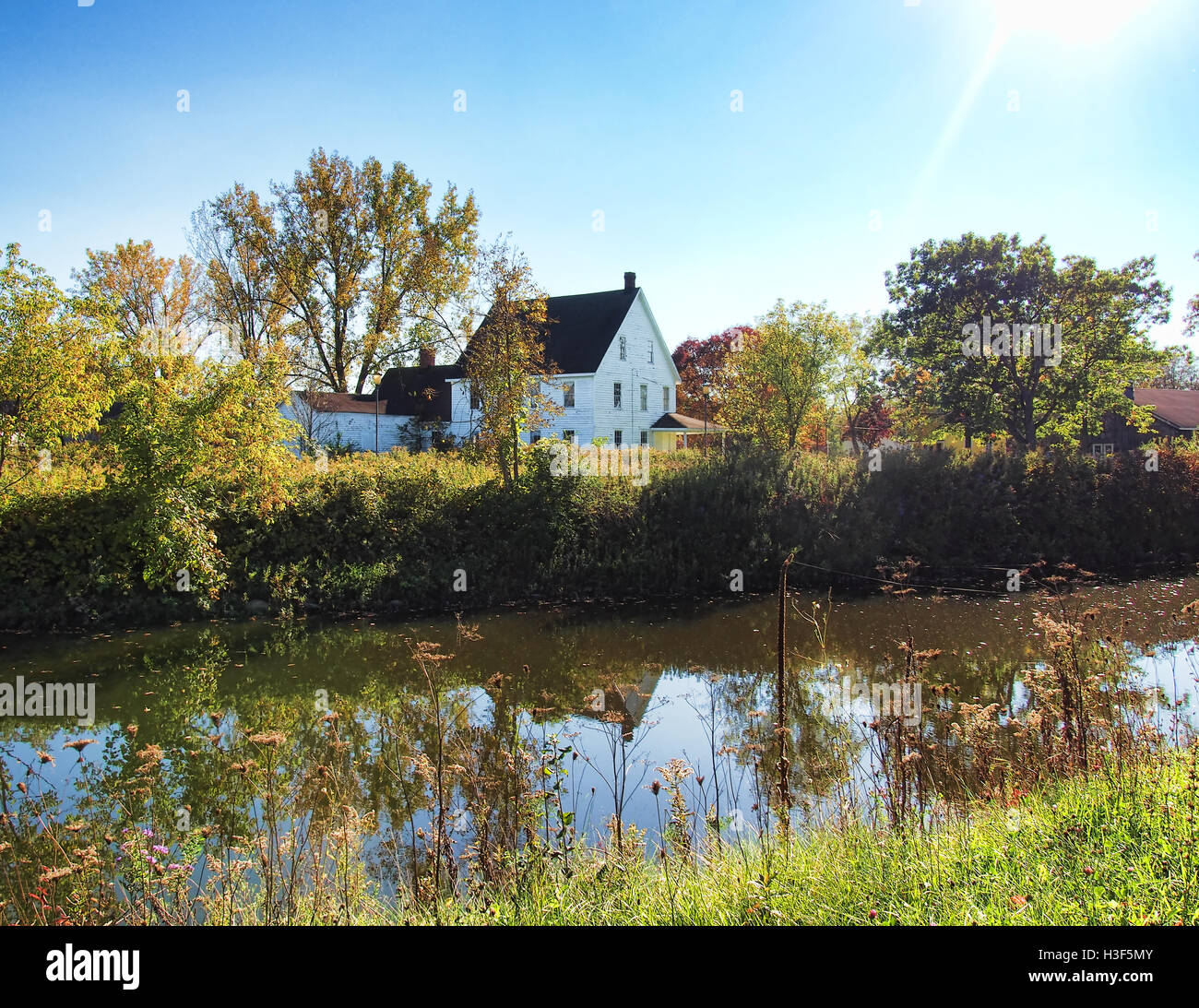 quaint old fashioned home along the Erie Canal Stock Photo - Alamy