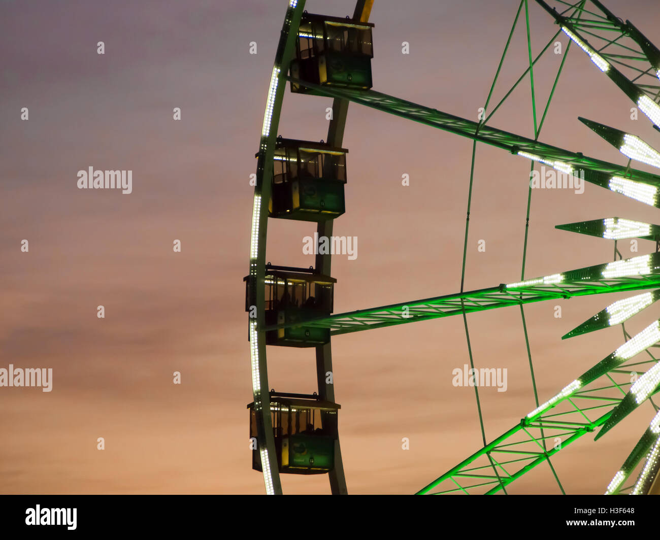 Detail And Silhouette of Ferris Wheel with Sun Set Stock Photo - Alamy