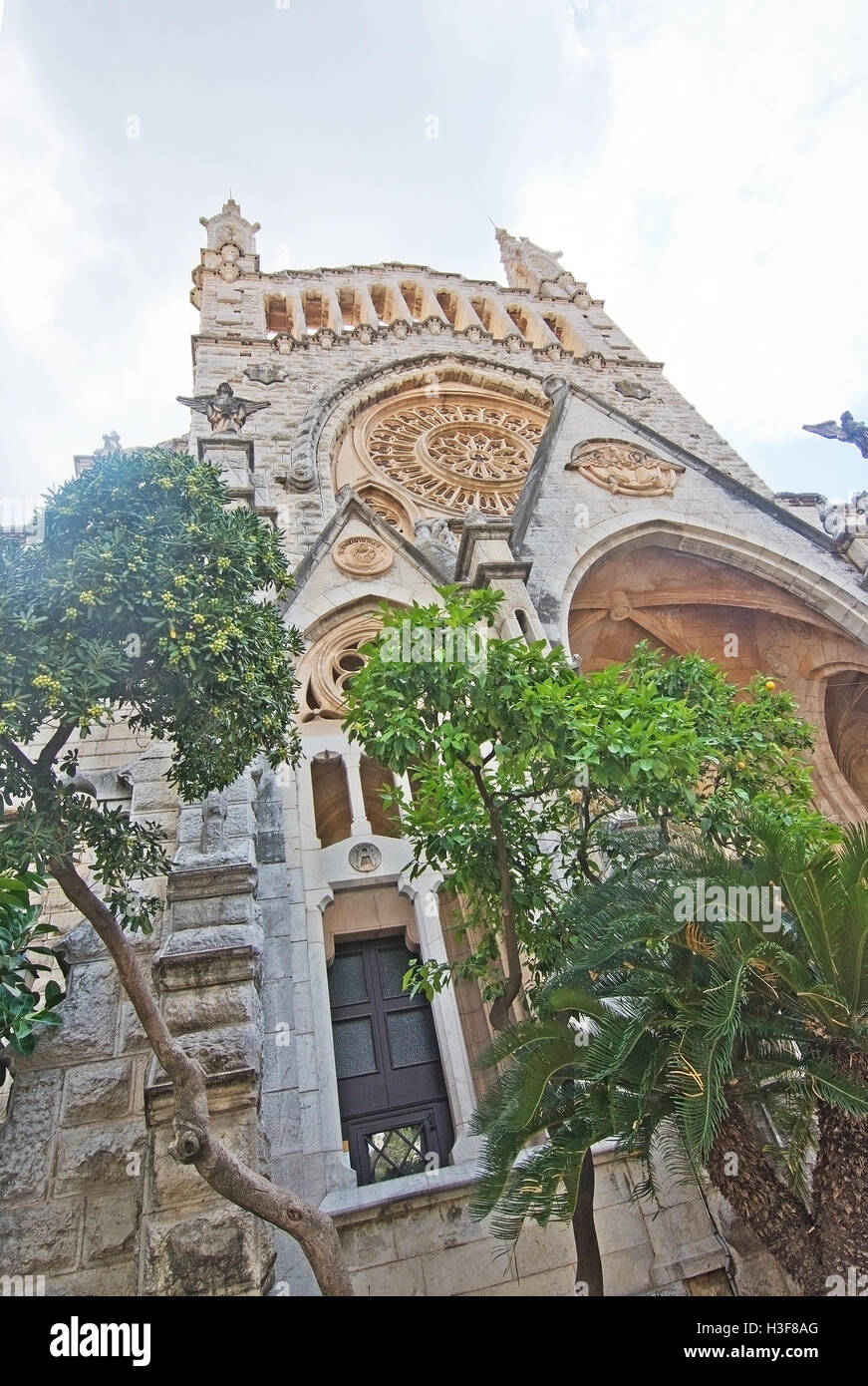 Soller mallorca cathedral hi-res stock photography and images - Alamy