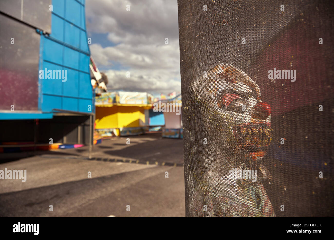 Clown gun hi-res stock photography and images - Alamy