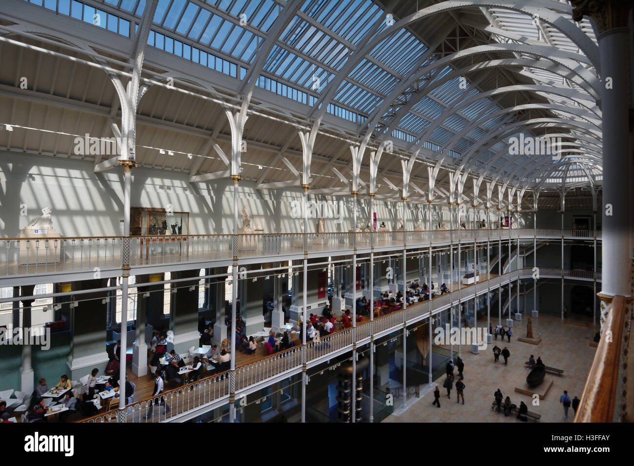 Atrium restaurant edinburgh scotland hi-res stock photography and ...