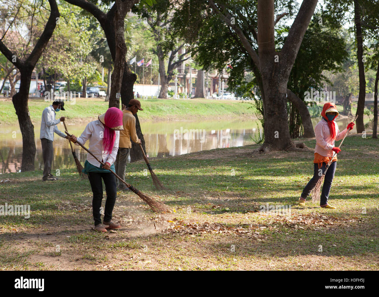 Council workers hi-res stock photography and images - Alamy