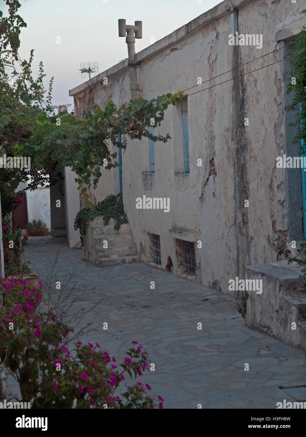 Evening time in the village of Hora on the Greek island of Kythira ...