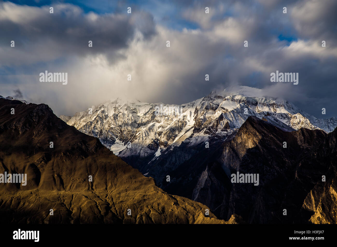 The Great Rakaposhi Mountain Stock Photo - Alamy