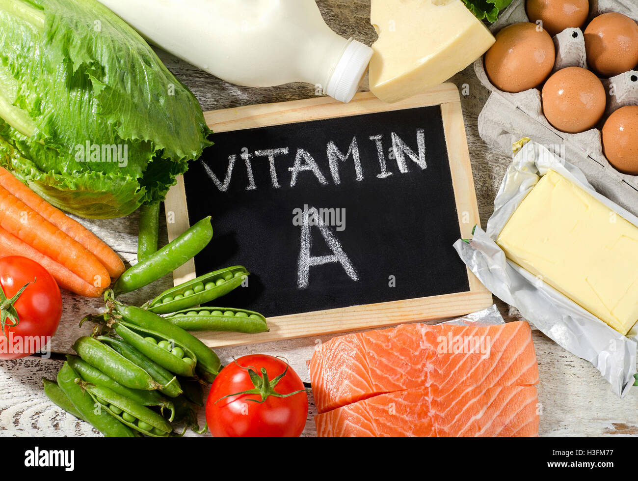 Natural products rich in vitamin A. Flat lay Stock Photo - Alamy