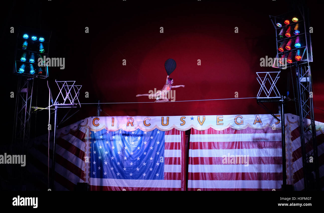 A high wire act at Circus Vegas at Whitley Bay Stock Photo - Alamy