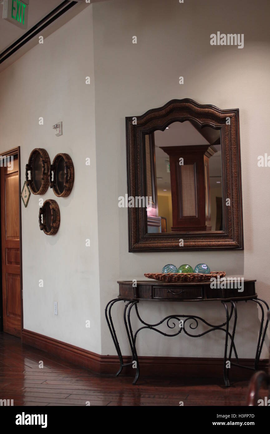 Elegant mirror and stand Stock Photo - Alamy