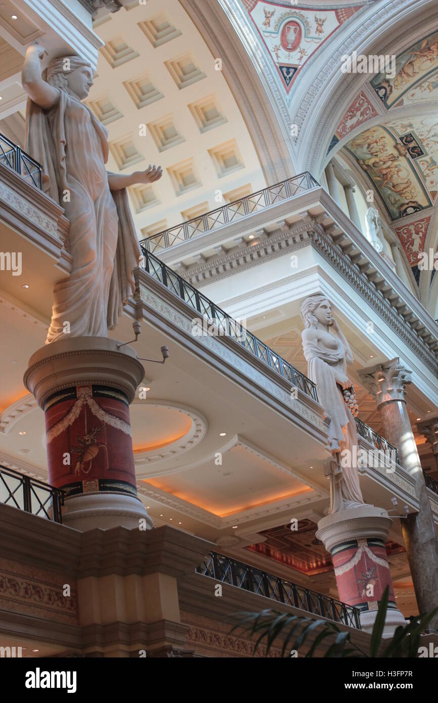 Statue At Caesars Palace Stock Photos & Statue At Caesars Palace Stock ...