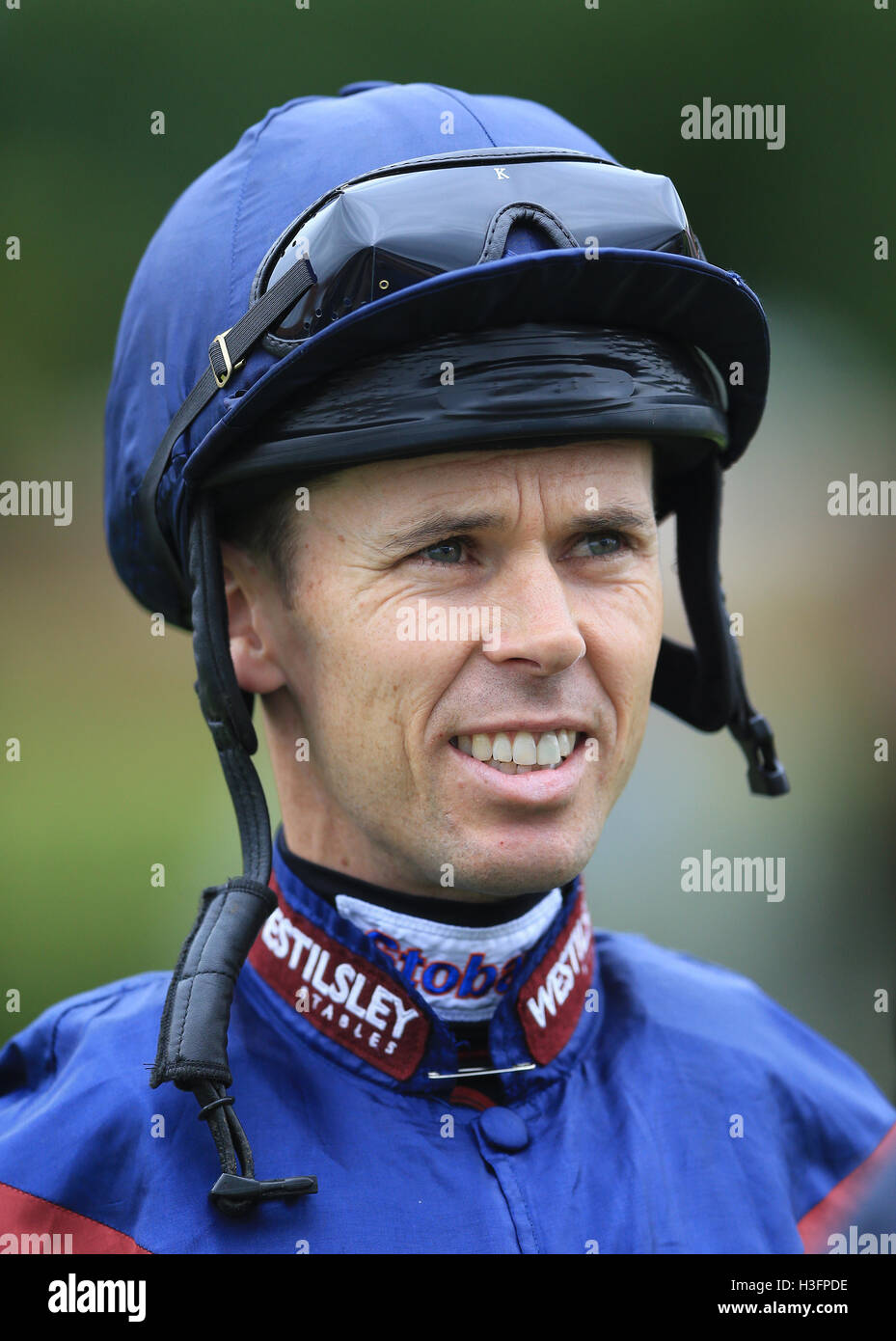 Jockey Graham Lee before winning The visionsport.com EBF Stallions ...