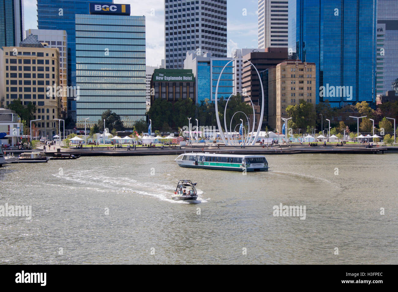 Perth,WA,Australia-April 10,2016:The Elizabeth Quay foreshore with boat ...