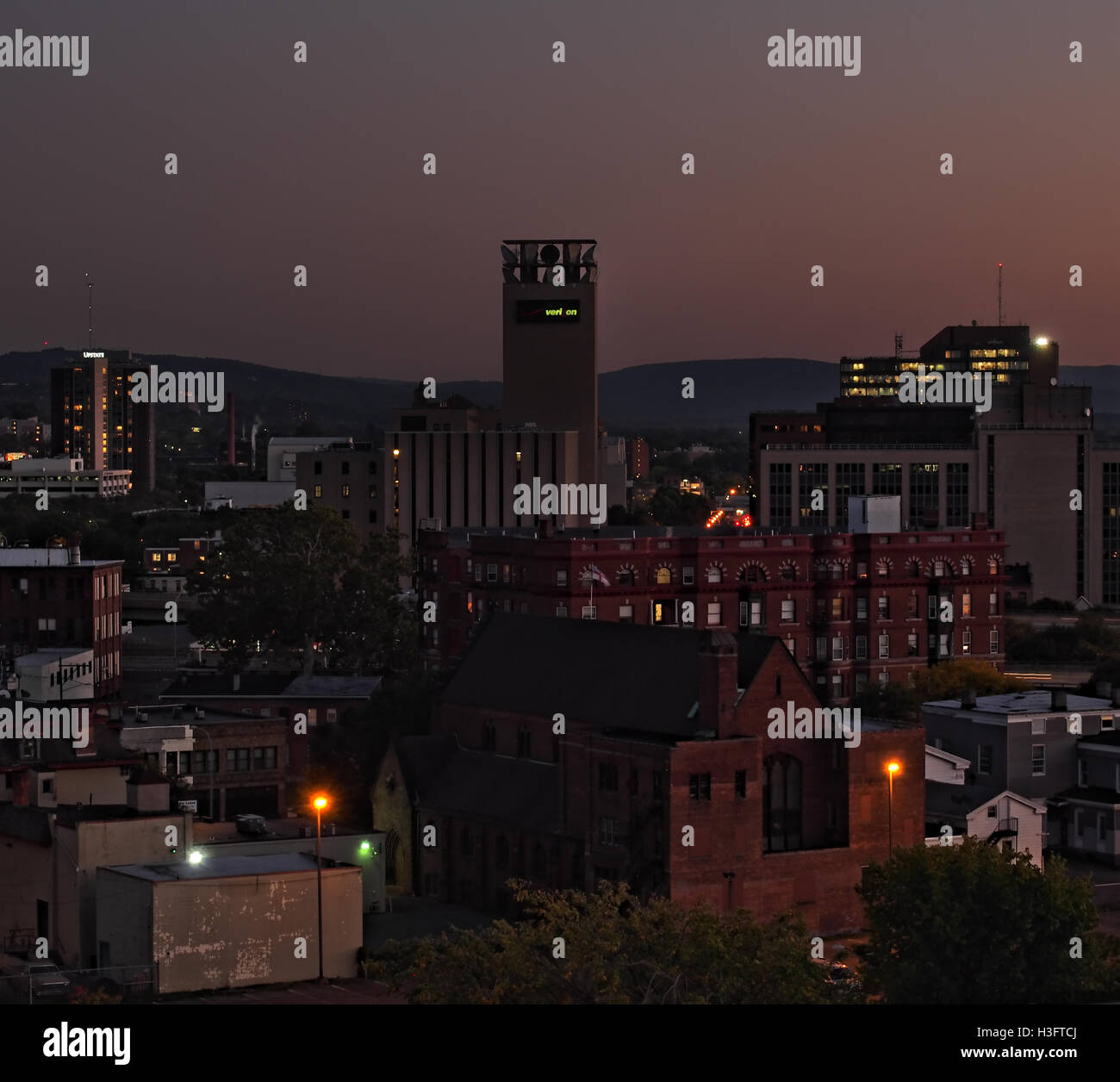 York city night fall new york city hi-res stock photography and images ...