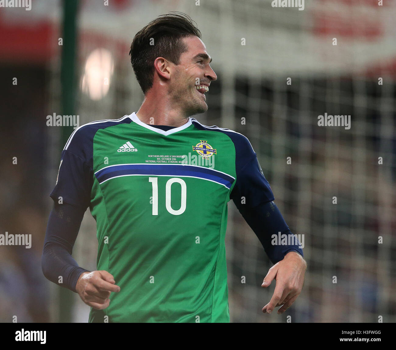 Northern Ireland's Kyle Lafferty celebrates scoring his side's fourth ...