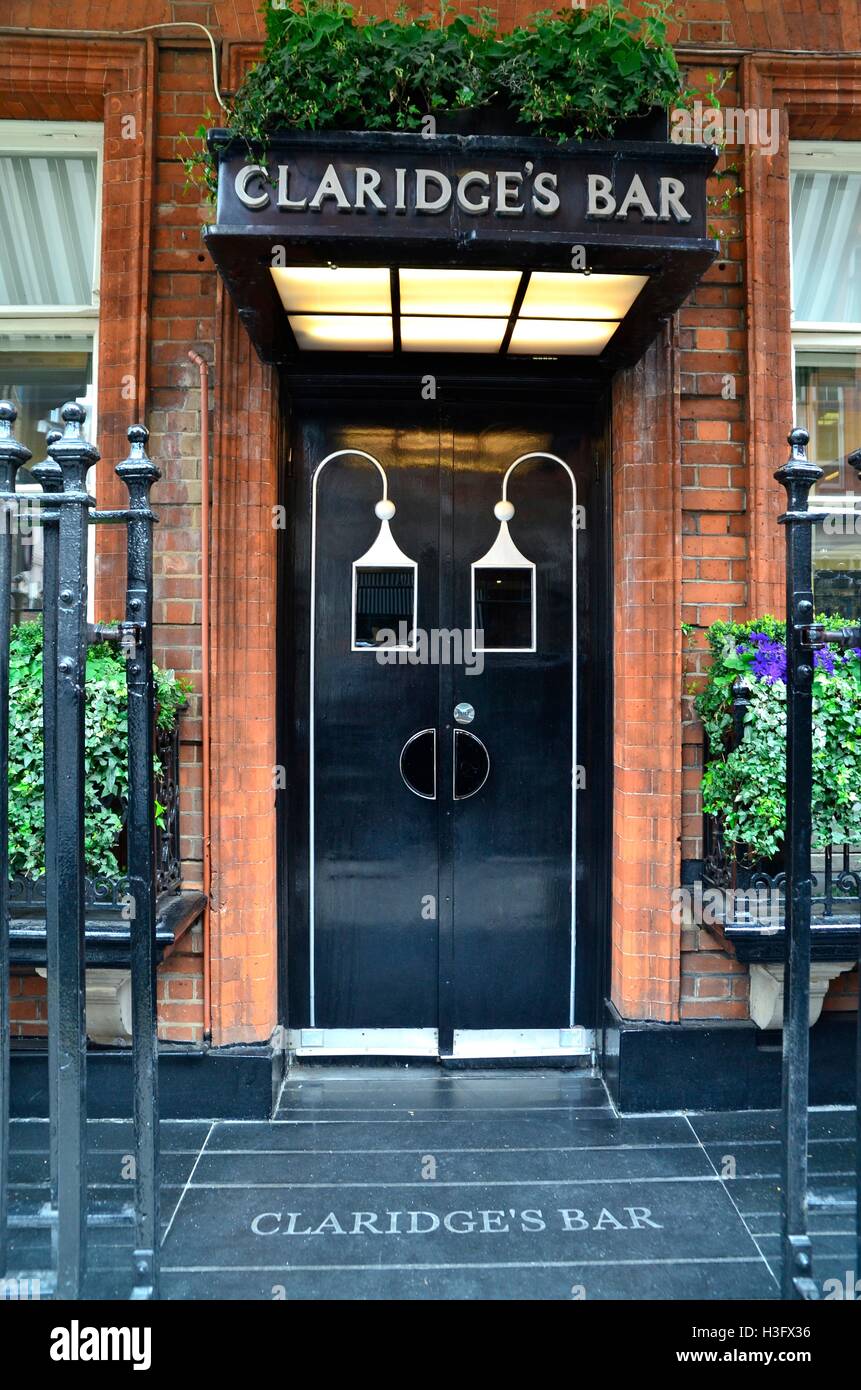 Claridge’s bar hi-res stock photography and images - Alamy