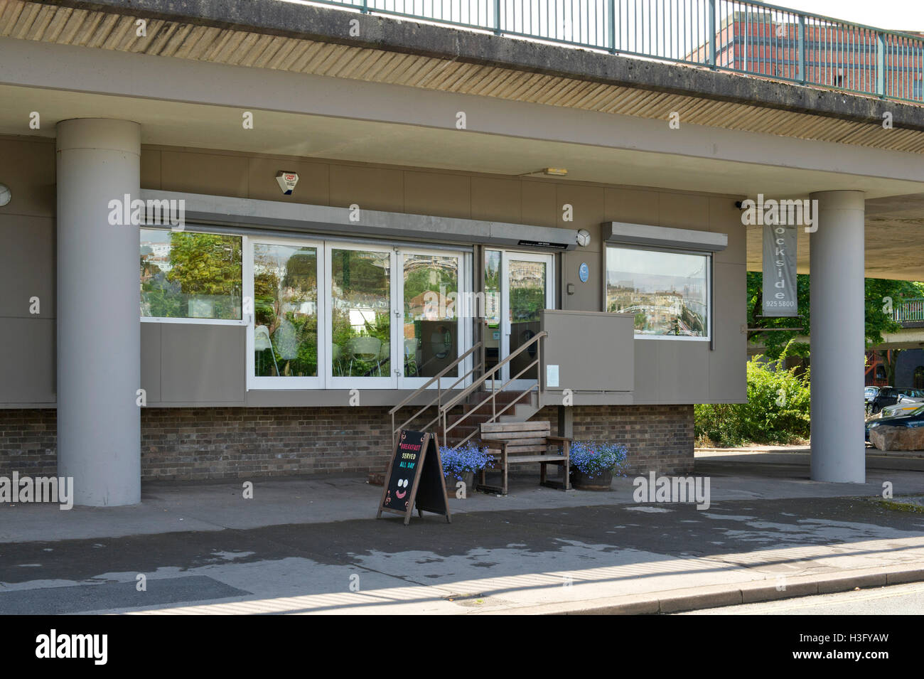 The Lockside, cafe/restaurant, Cumberland Basin, Bristol, UK Stock ...