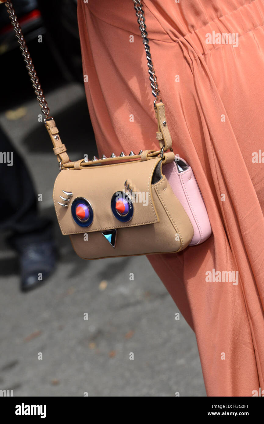 Detail showing the bag carried by Suki Waterhouse in Venice, Italy ...