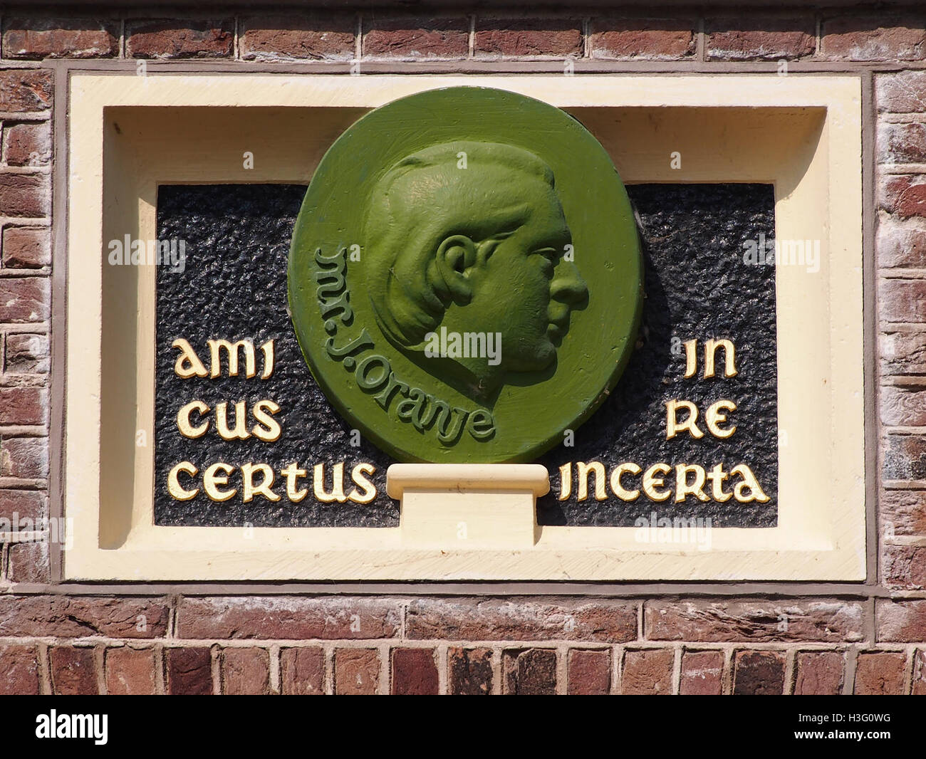 Amicus certus in re incerta hi-res stock photography and images - Alamy