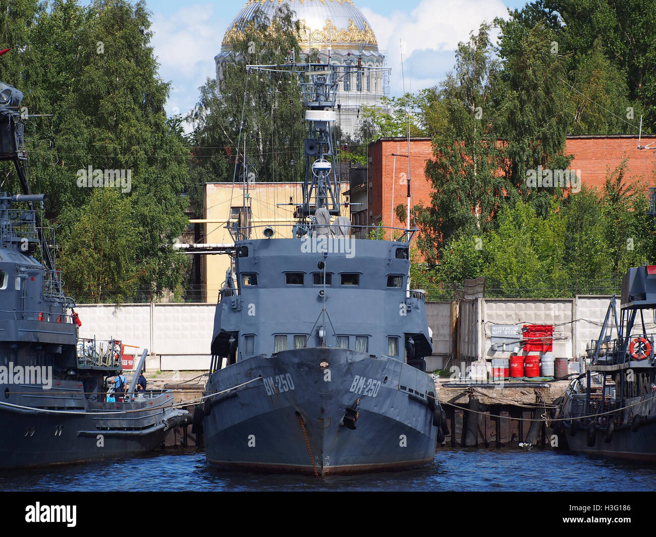 Bm transport hi-res stock photography and images - Alamy