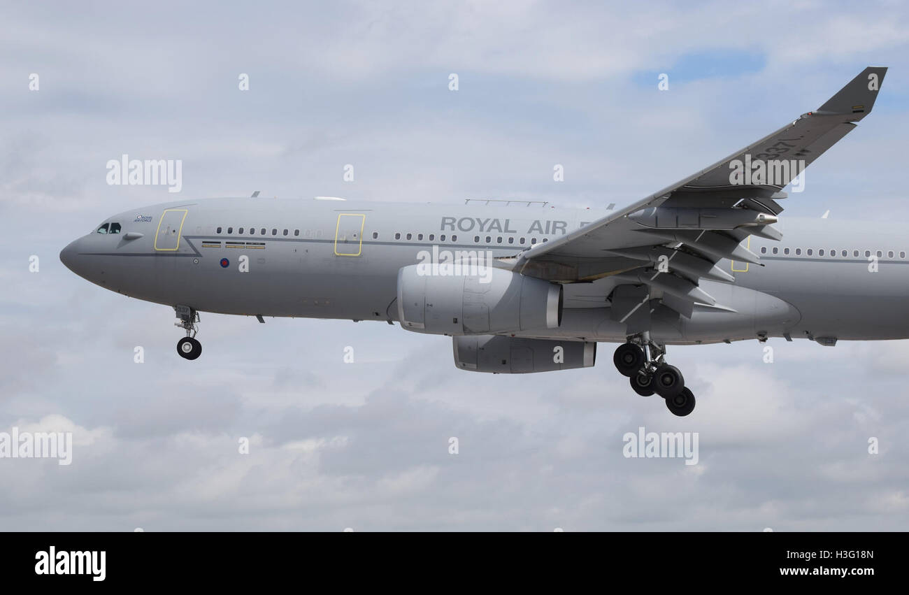 Raf airbus voyager hi-res stock photography and images - Alamy