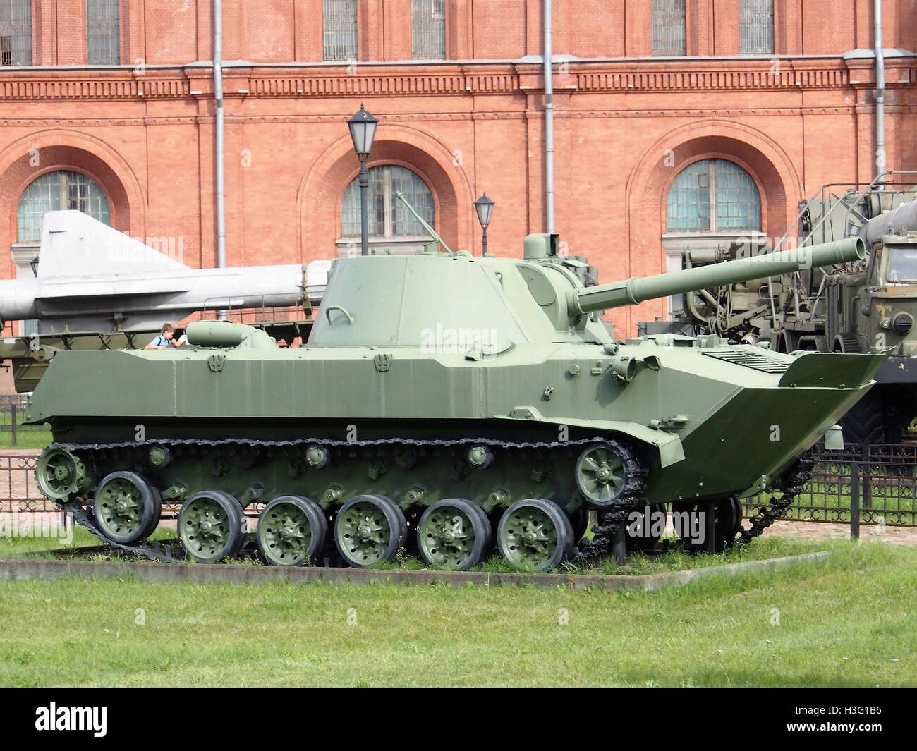 The 2C9 NONA-C is a self-propelled artillery system displayed at the ...