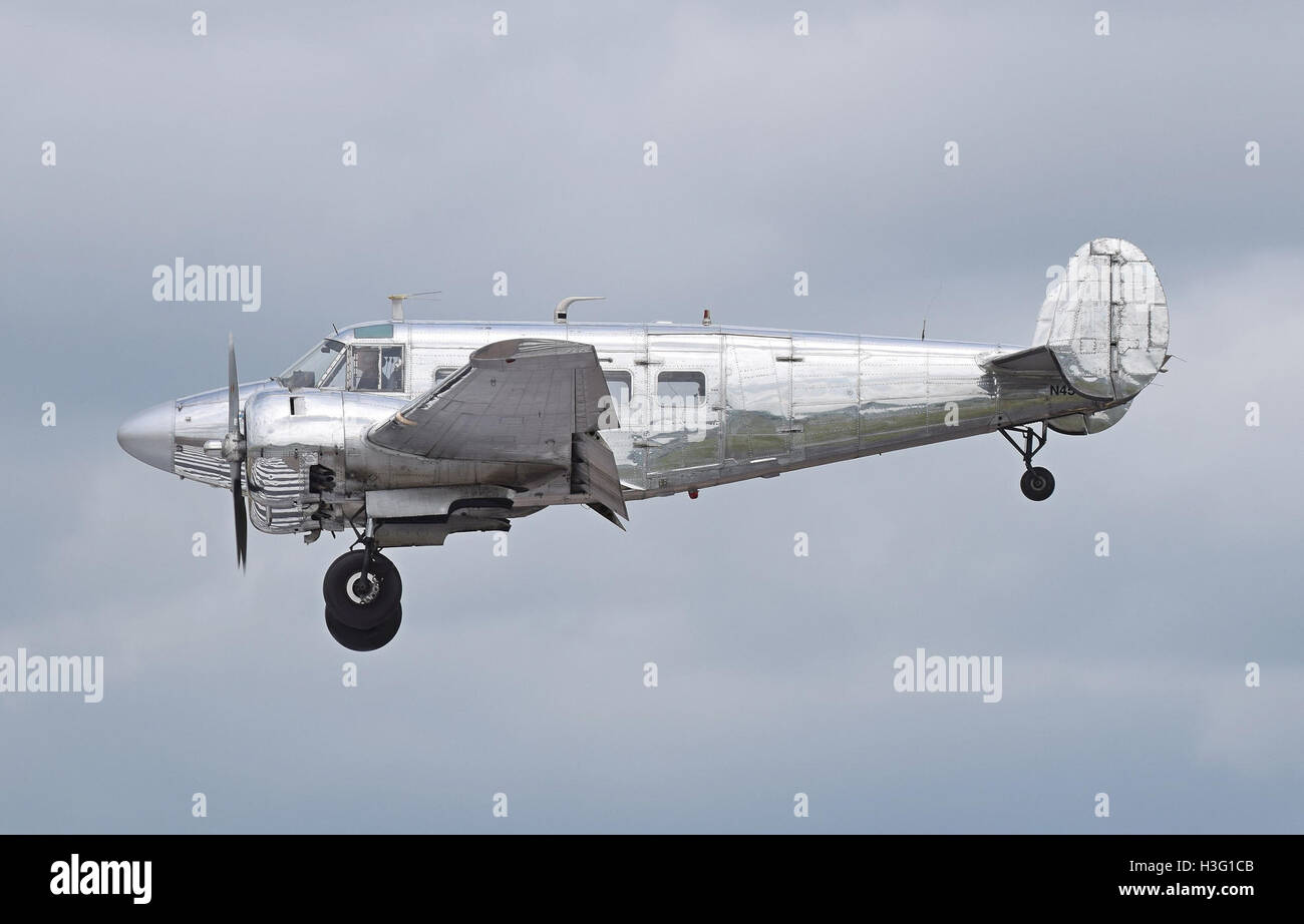 Beech 18 aircraft hi-res stock photography and images - Alamy