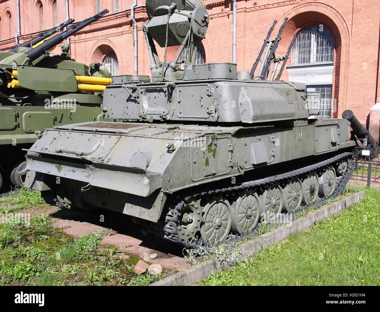 Self propelled anti aircraft hi-res stock photography and images - Alamy