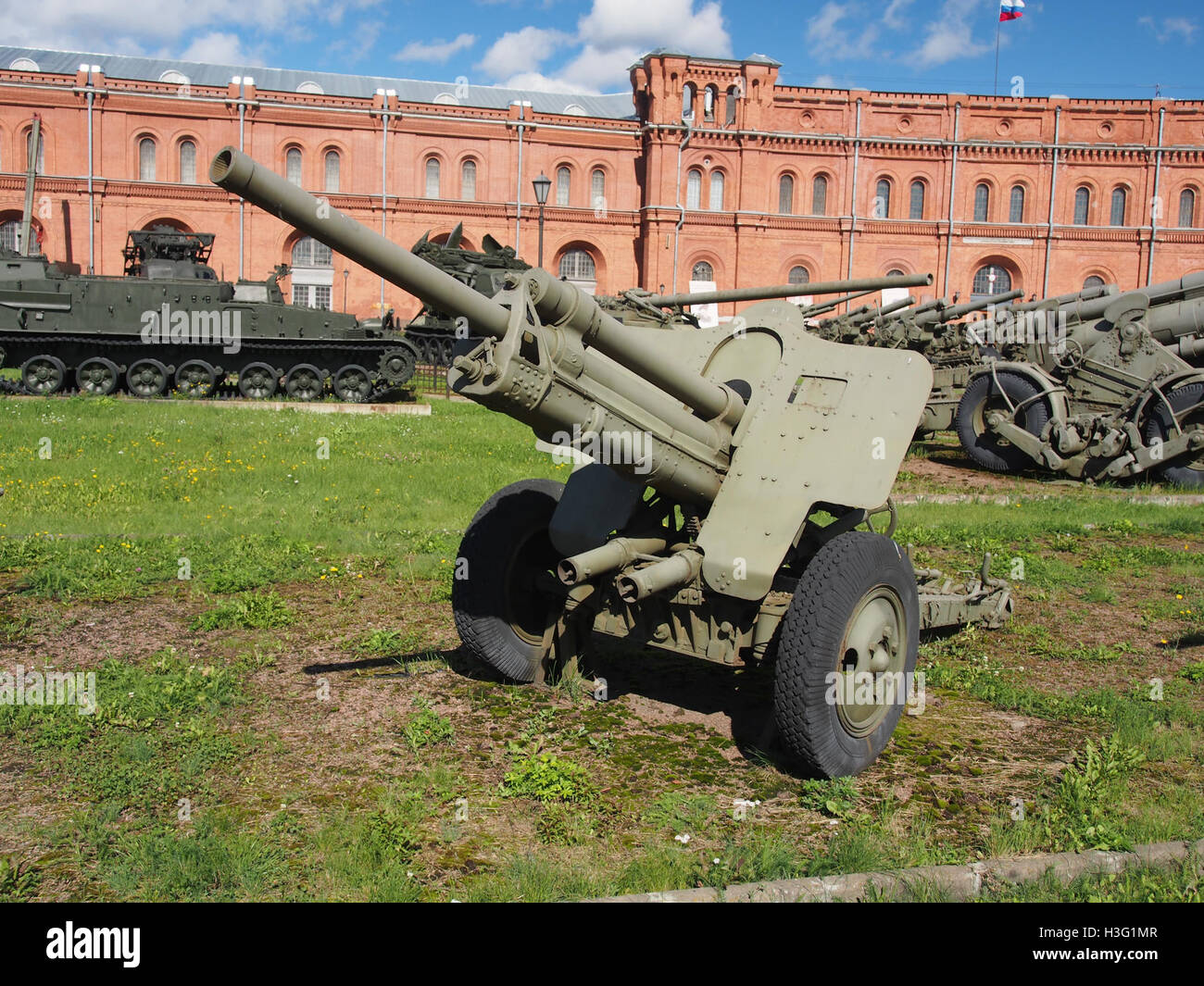 The 76mm divisional gun M1939, used by the Soviet Red Army during World ...