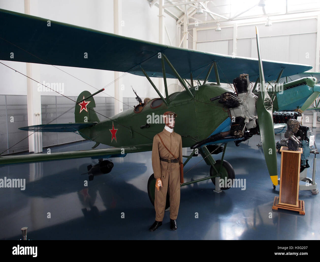 Polikarpov plane hi-res stock photography and images - Alamy