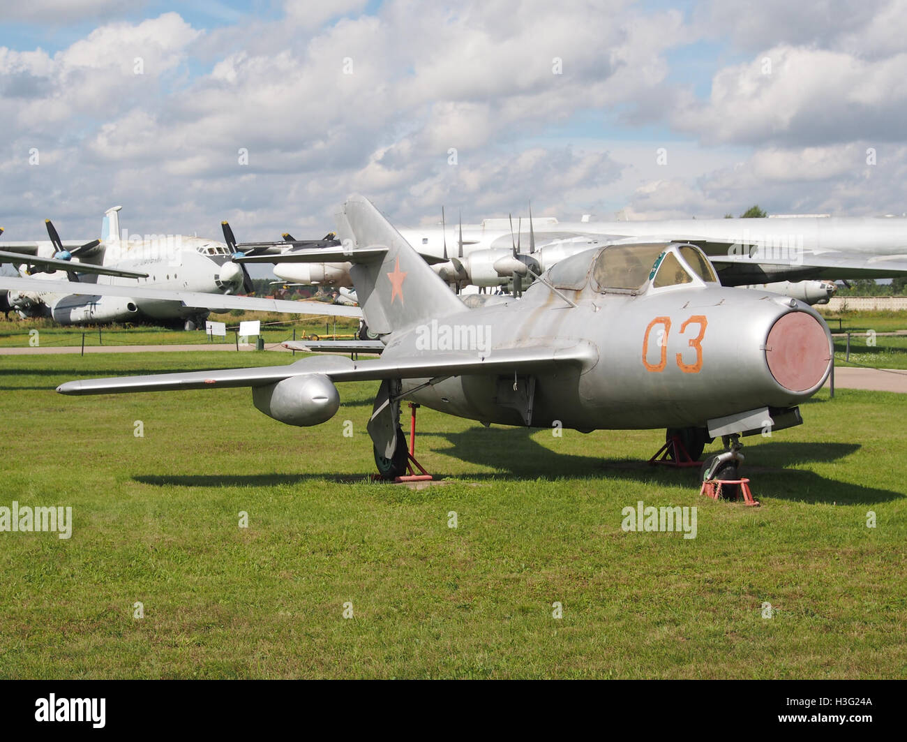 Soviet military air force mig pilot hi-res stock photography and images ...