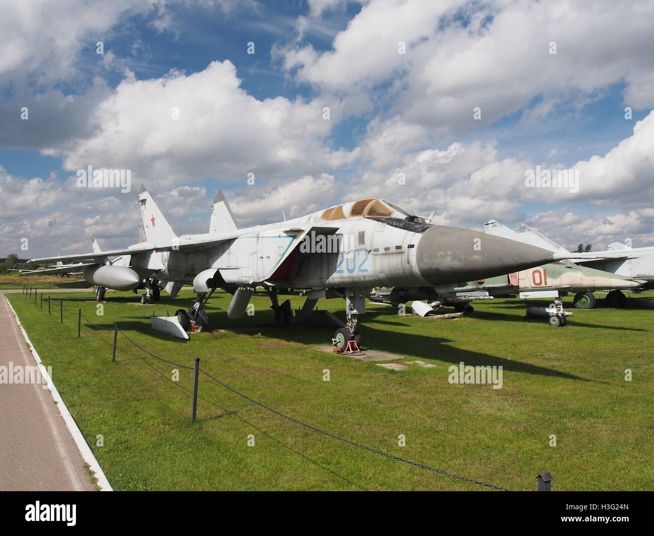Mig 31 hi-res stock photography and images - Alamy