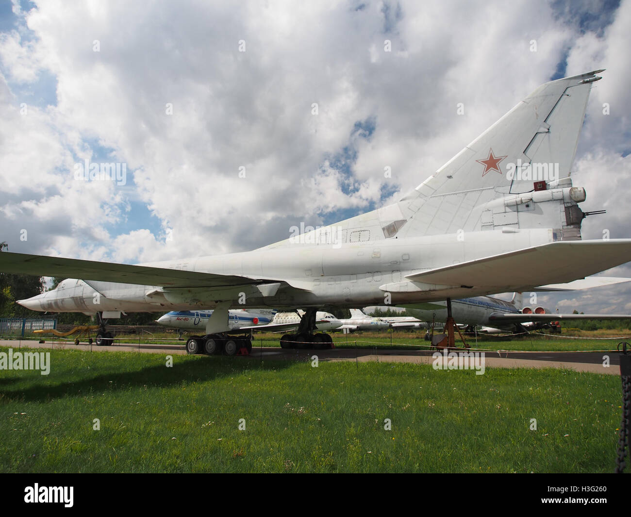 Tu-22M3 (33) at Central Air Force Museum pic1 Stock Photo - Alamy