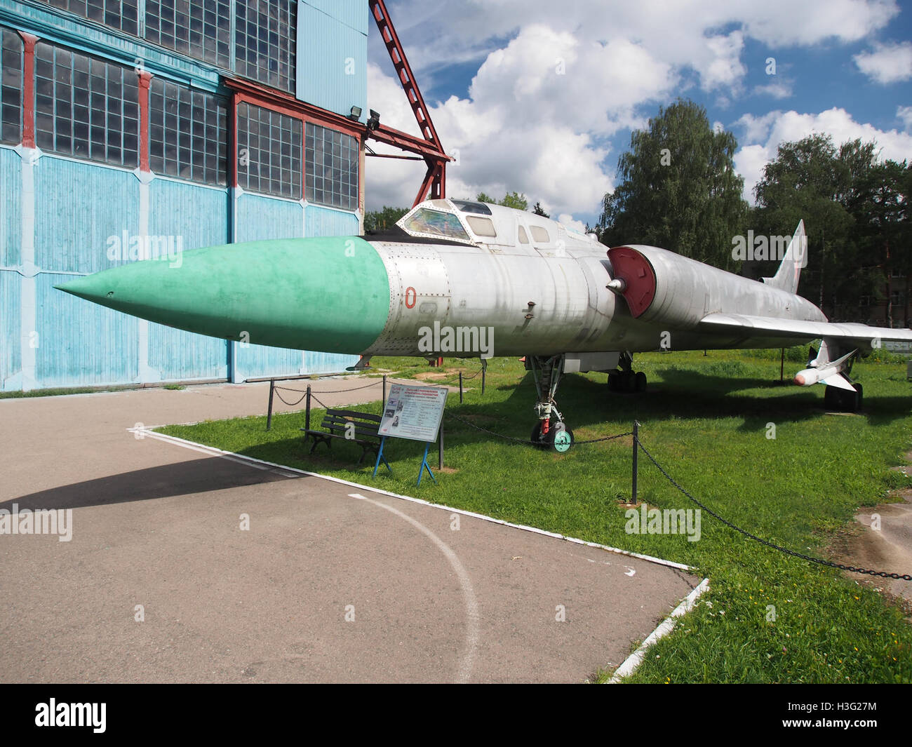 Tupolev tu 128 hi-res stock photography and images - Alamy