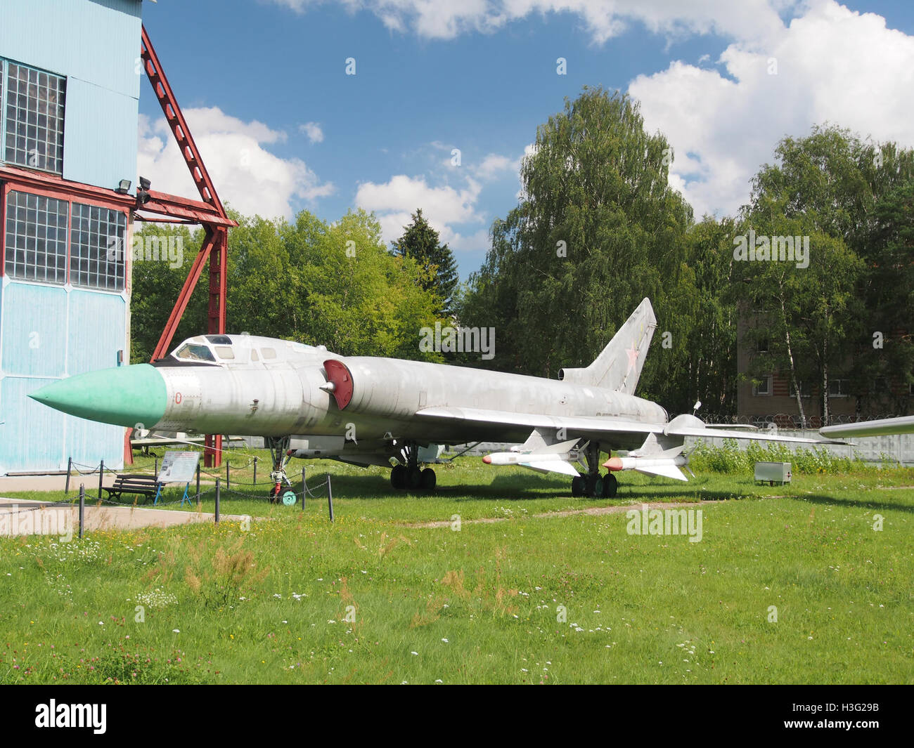 Tupolev tu 128 hi-res stock photography and images - Alamy