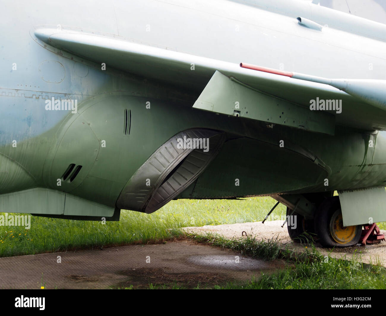 The Yak-36, a Soviet-built vertical takeoff and landing (VTOL) aircraft ...