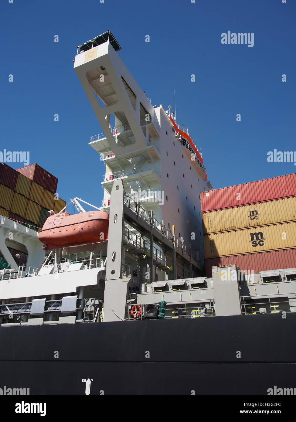 Msc athos container ship hi-res stock photography and images - Alamy