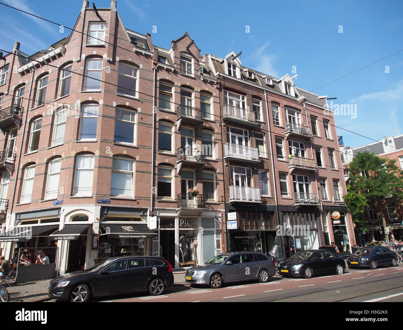 This photograph depicts Ferdinand Bolstraat, a street in Amsterdam ...