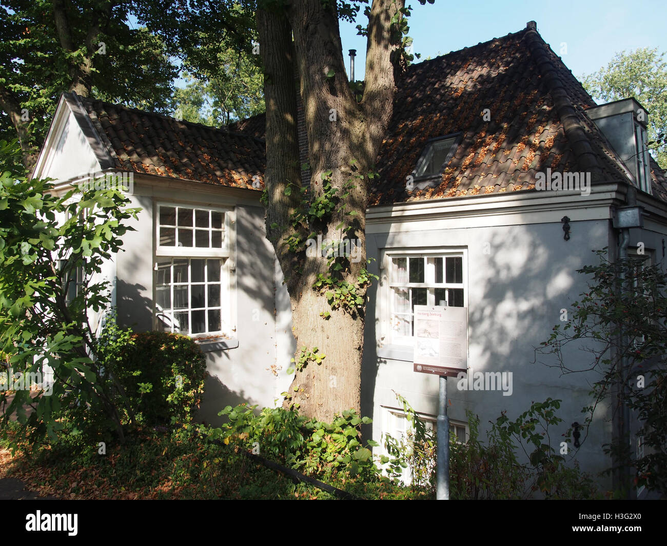 Photograph of Herberg Zeeburg, located on the Zeeburgerdijk. The ...