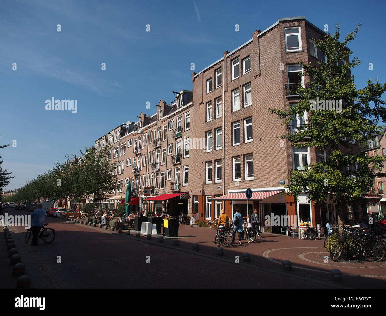 A view of Javaplein and Javastraat, two key streets in a bustling ...