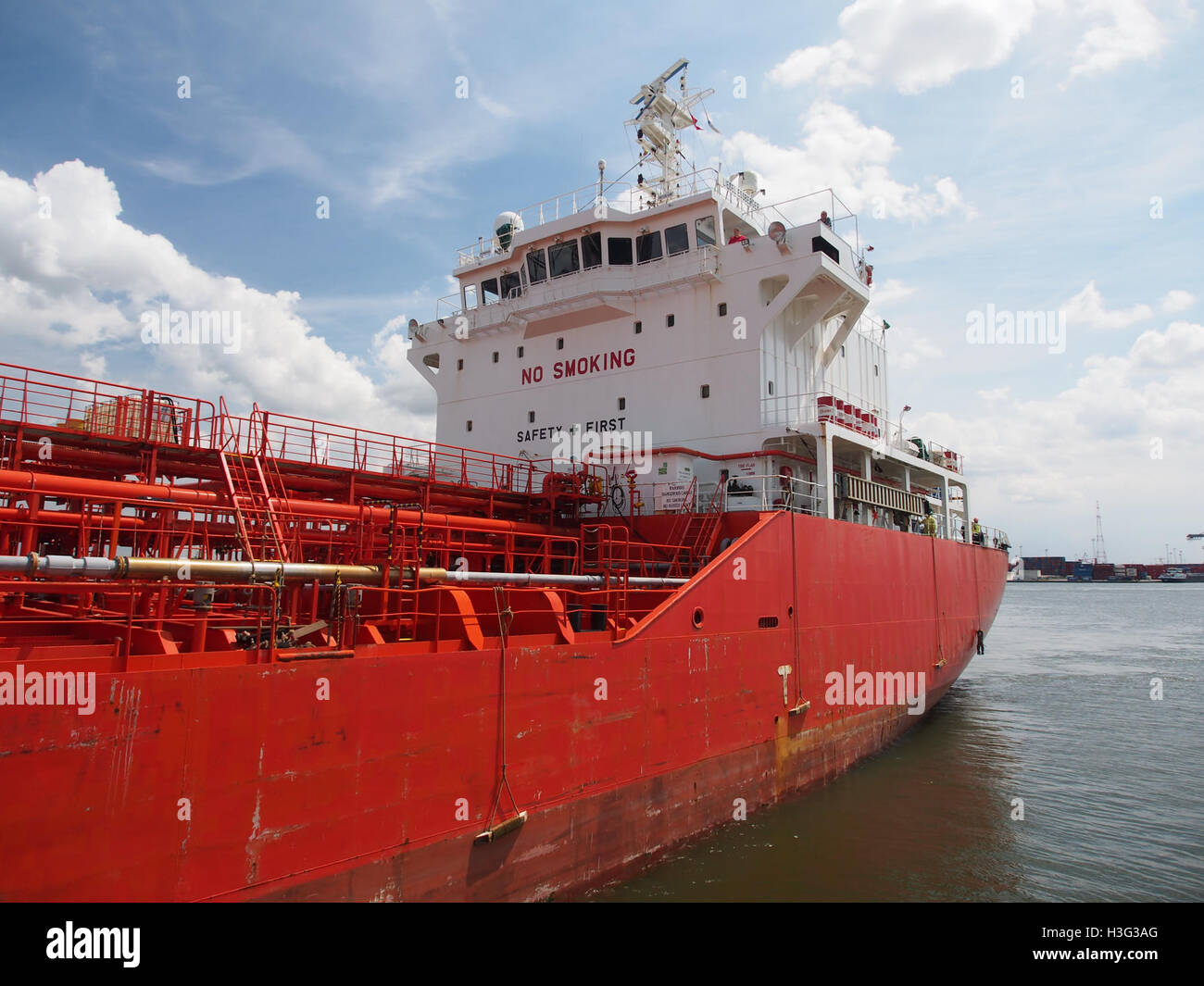 Essberger tanker hi-res stock photography and images - Alamy