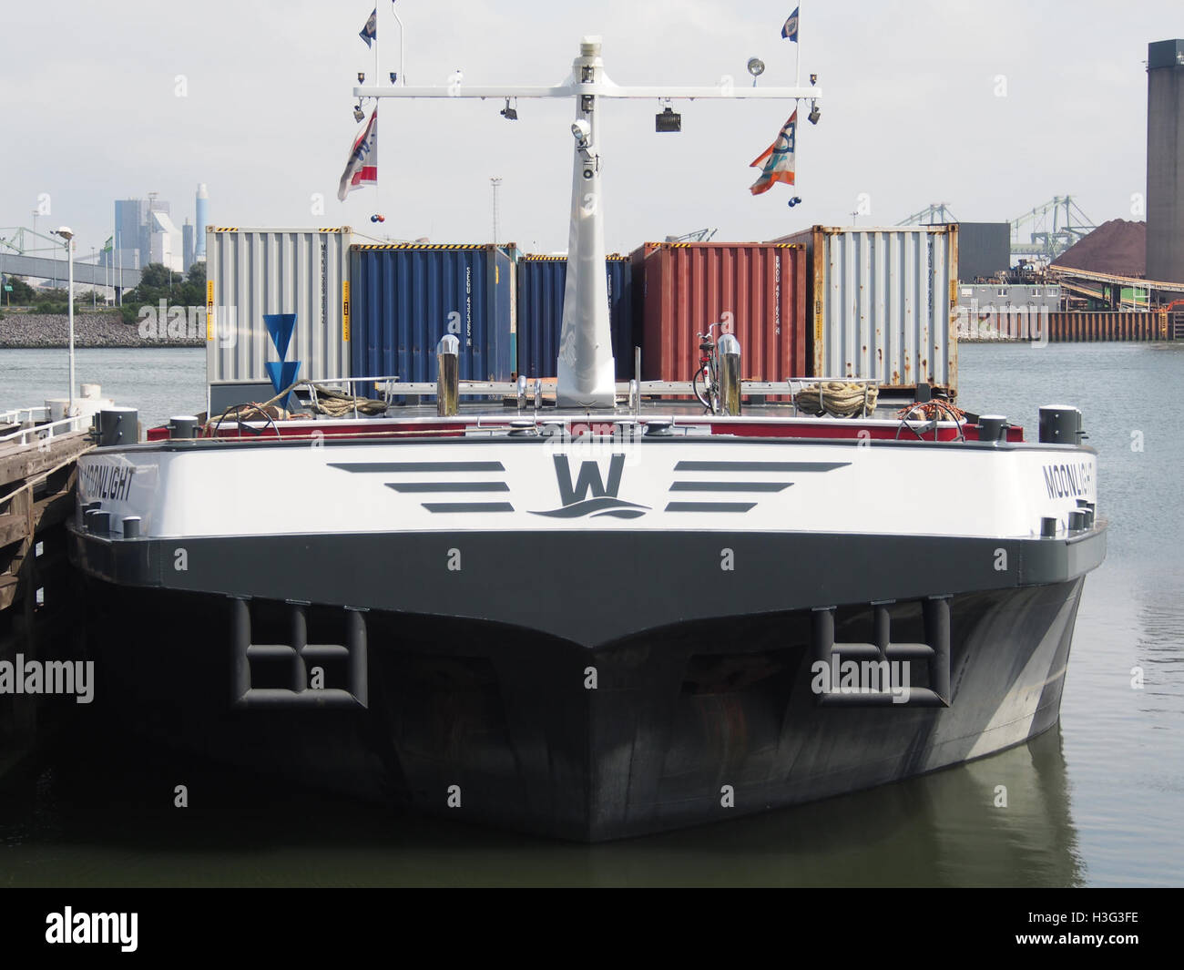 The Moonlight ship, built in 2009 and identified with ENI 02332261 ...