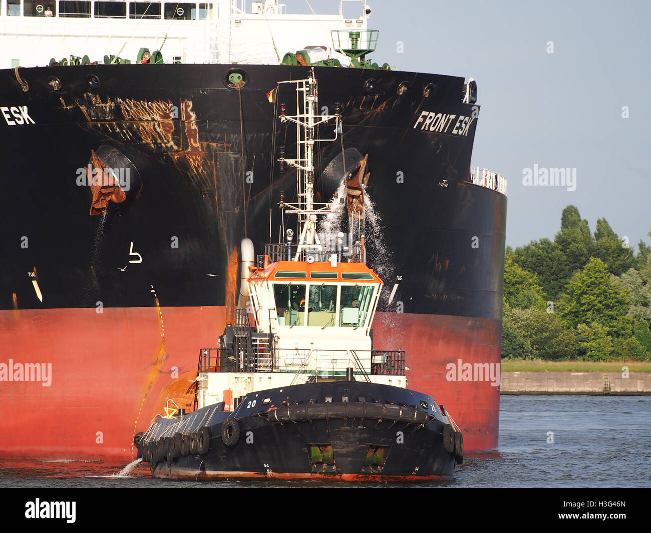 The tugboat 20, built in 2002 and registered under IMO 9247326 ...