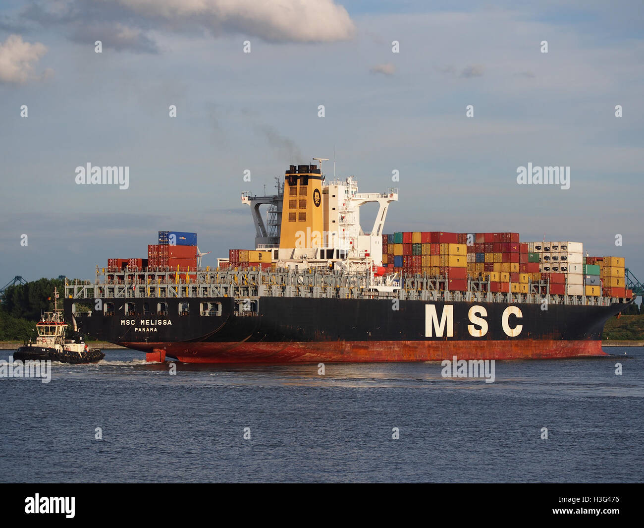 MSC Mellisa, a container ship built in 2002 with IMO number 9226918 and ...