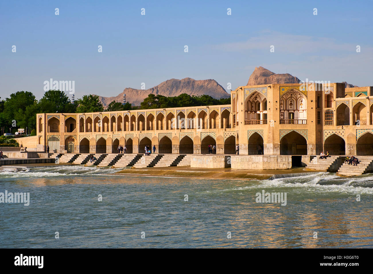 Zayandeh river culture hi-res stock photography and images - Alamy