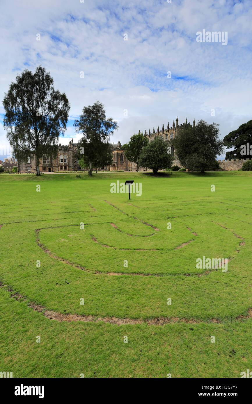 Summer, Auckland Castle, Bishop Auckland town, County Durham, England ...
